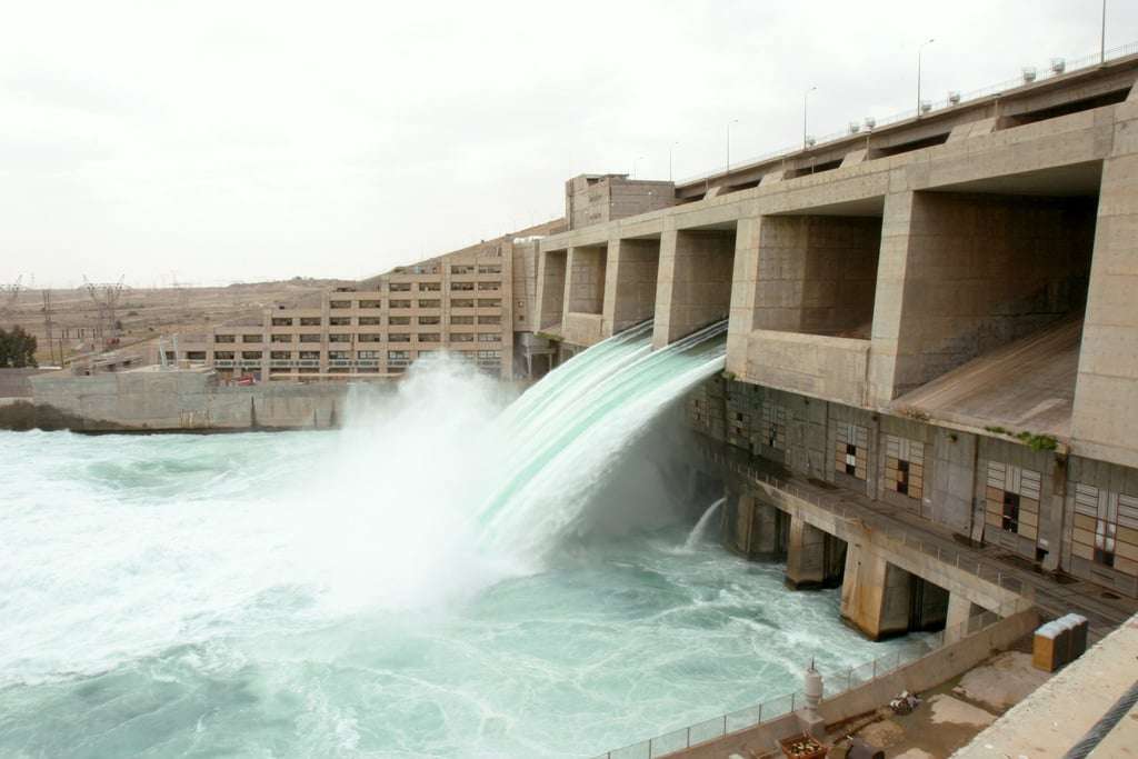 Iraq and the electricity of dams... How can the disadvantages of ...